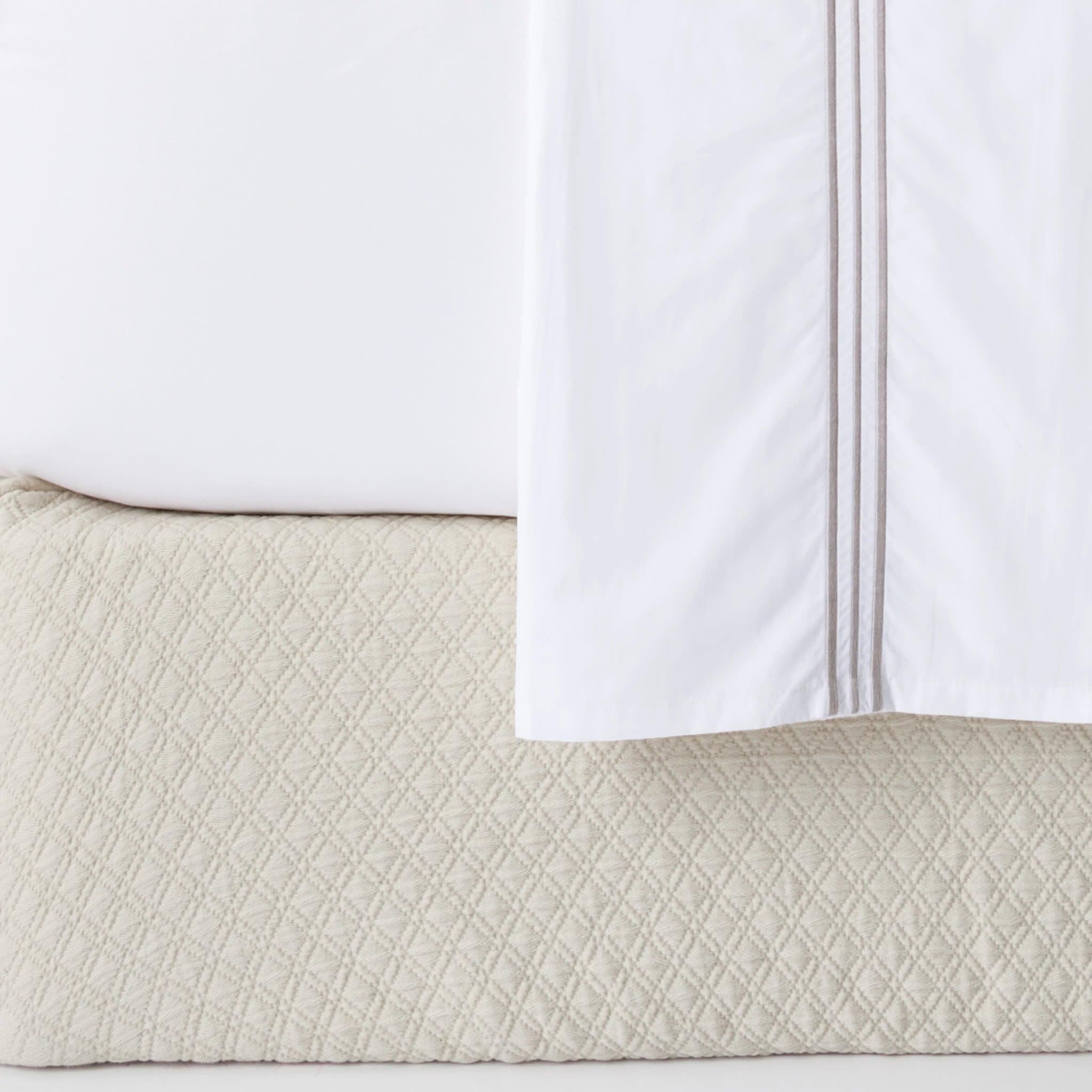 Diamond Matelasse Box Spring Cover | Ivory – Rugs USA