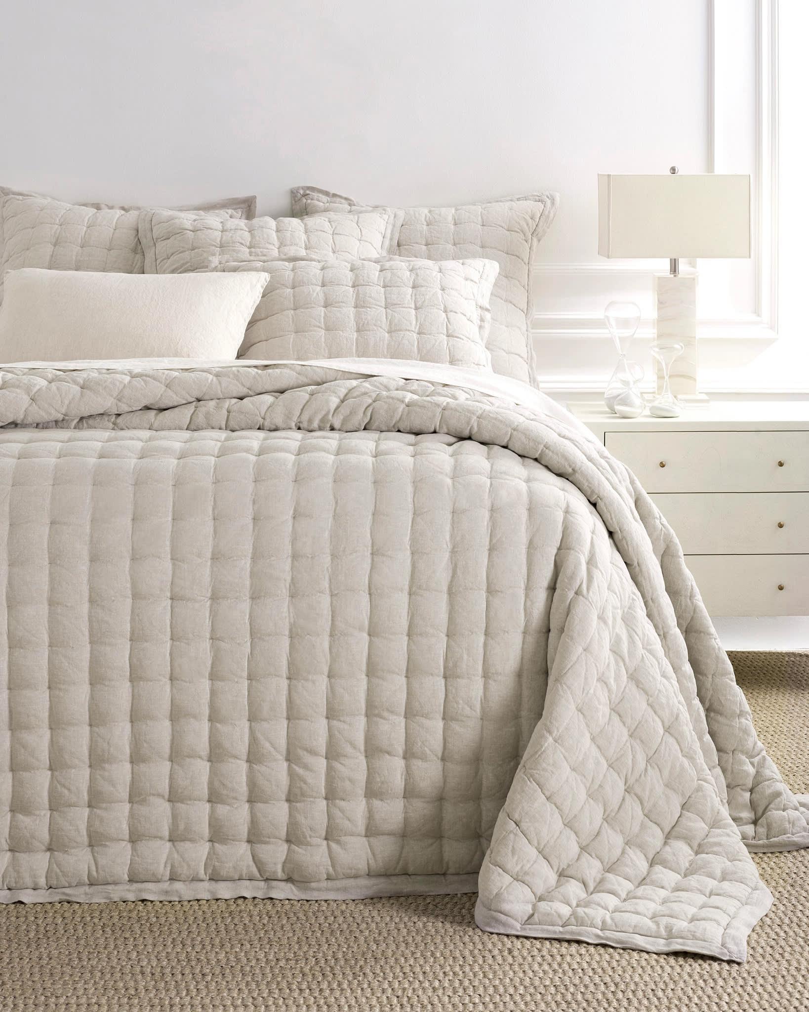 Lush Linen Puff | Natural – Rugs USA